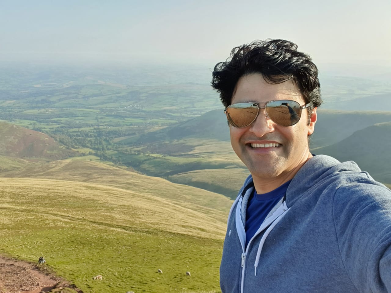 Dr. Raja Adnan - British Psychiatrist Helping IMGs - MEDizzy Journal