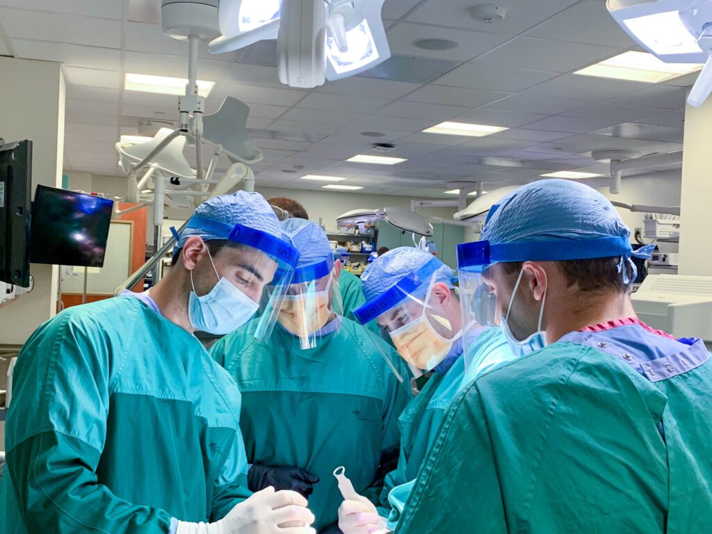 Dr. Matthew Harb – Orthopedic Surgeon - MEDizzy Journal